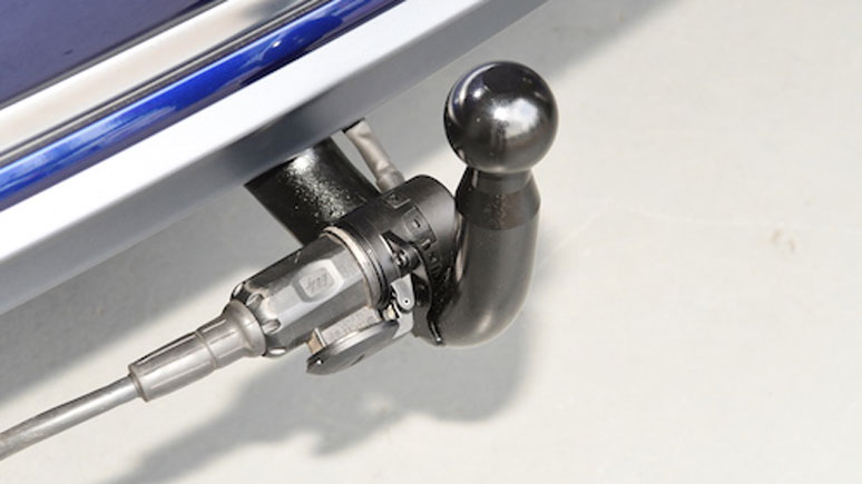 A Guide to Towbars and Towing Electrics - The Camping and Caravanning Club