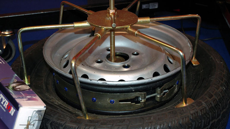 A Guide to Caravan and Motorhome Tyres - The Camping and Caravanning Club