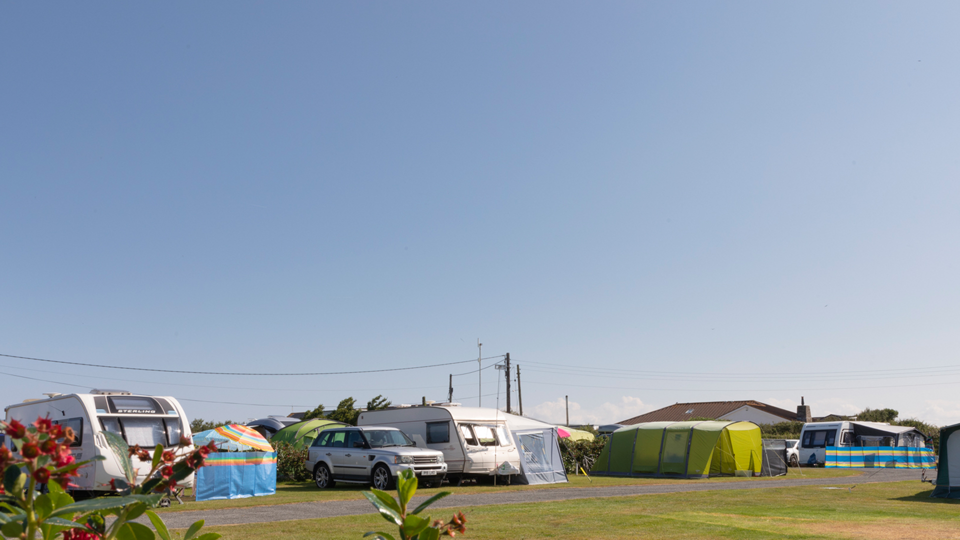 Tregurrian Campsite - Camping and Caravanning Club Site