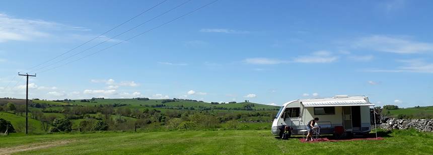 Ashbourne - Foufinside Farm - The Camping and Caravanning Club