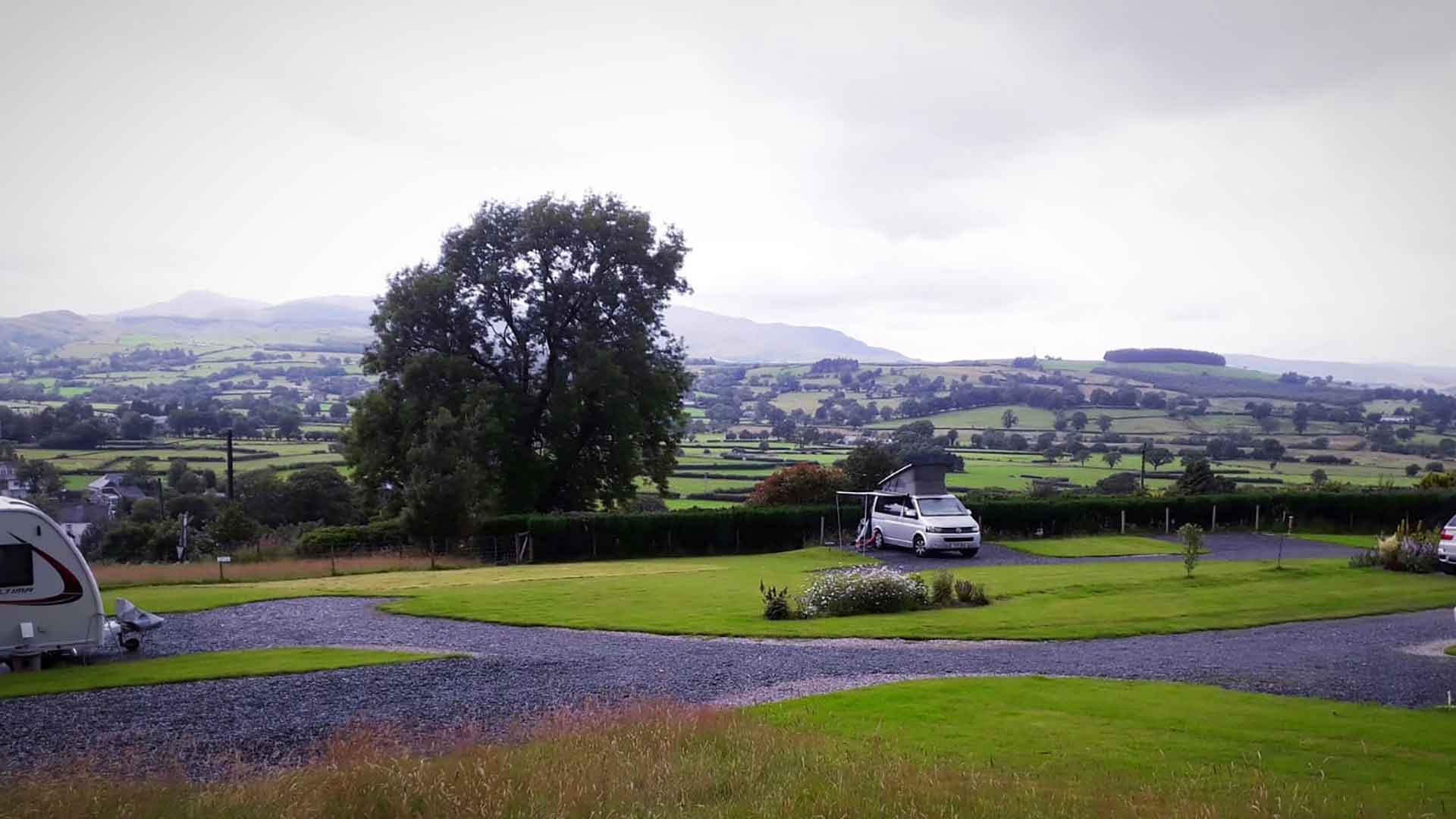 Bala - Bryn Awel - The Camping and Caravanning Club