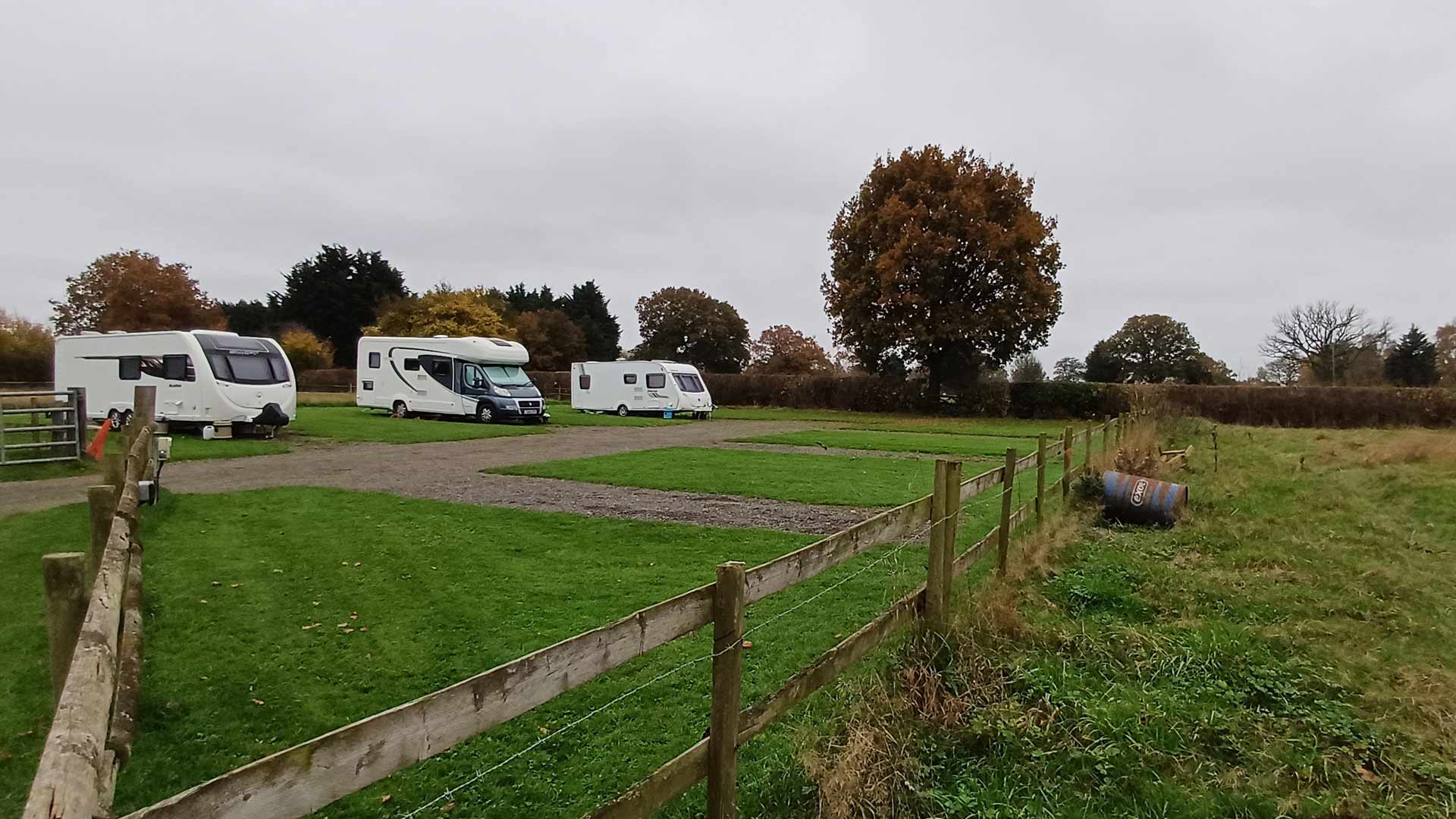 Balsall Common - The Hollies - The Camping and Caravanning Club