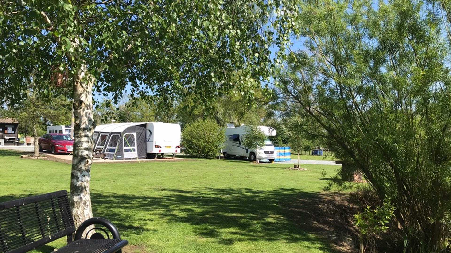 Beverley - Manor Farm - The Camping and Caravanning Club